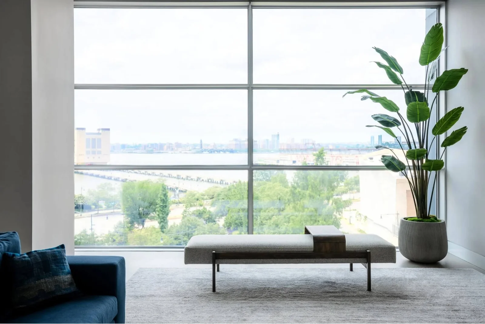 8 Creative Ways to Transform Your Modern House into a Home